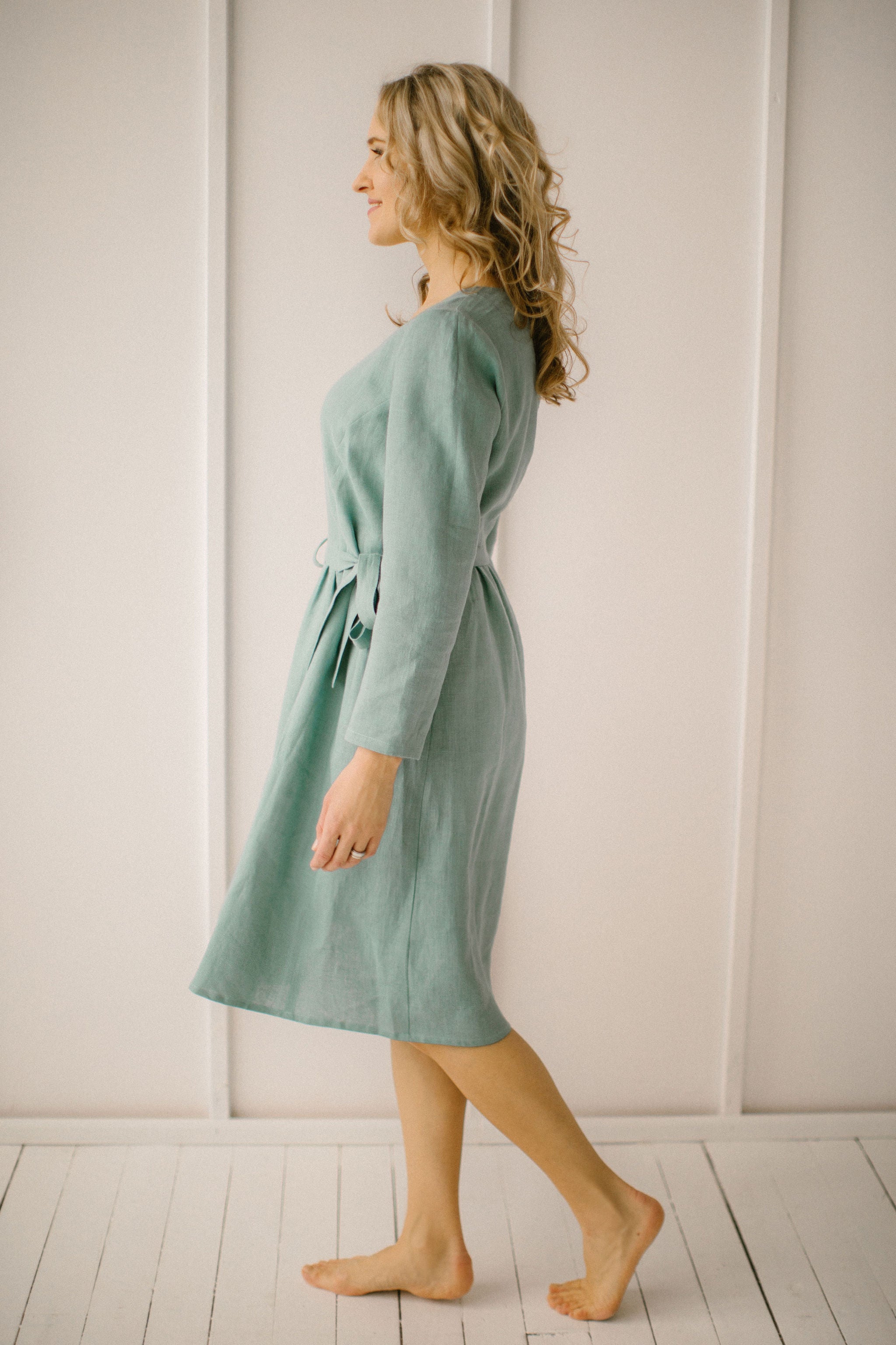 Simple Linen Dress. Handcrafted. Ethically made. World Wide Shipping ...